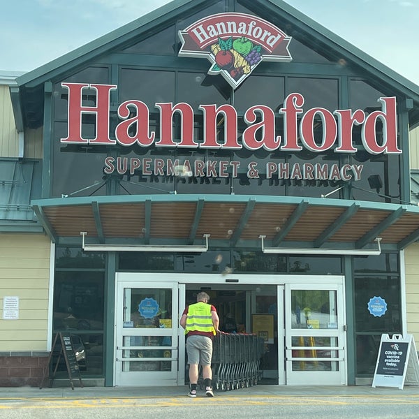 Hannaford Supermarket - 4 tips