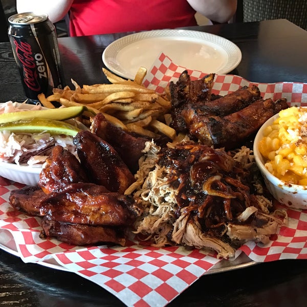 Pig Out BBQ - Kingston Rd.