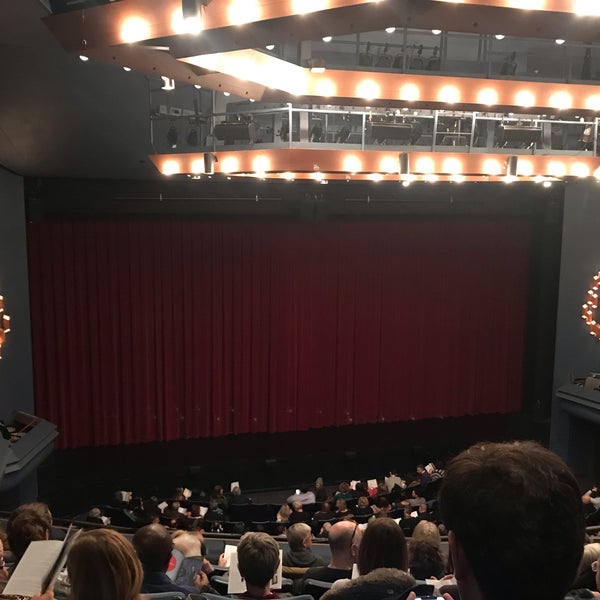 Bluma Appel Theatre - St. Lawrence - 27 Front Street East