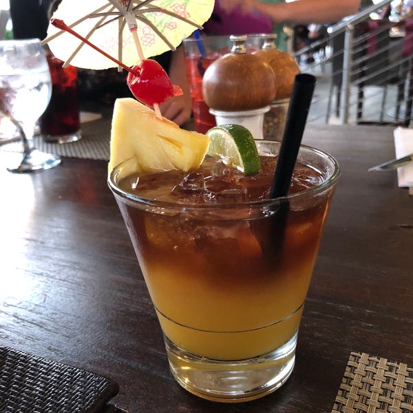Royal Lahaina Resort Lounge - Hotel Bar