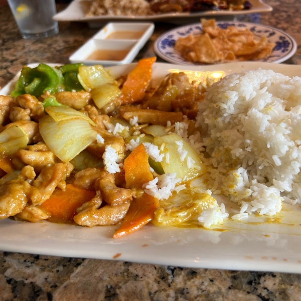Lakeview Garden Chinese Restaurant - Chinese Restaurant in Westlake Village