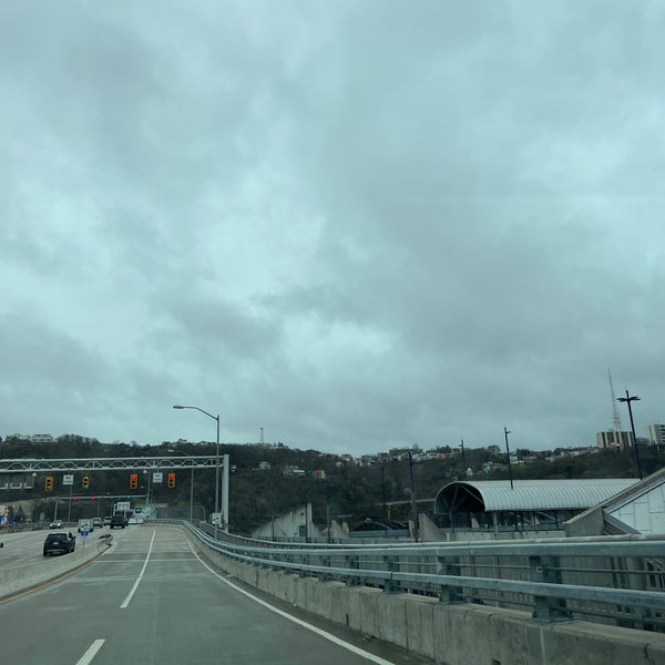 Liberty Bridge - Bridge in Pittsburgh