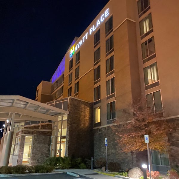 Photos at Hyatt Place Reno-Tahoe Airport - Hotel in Reno