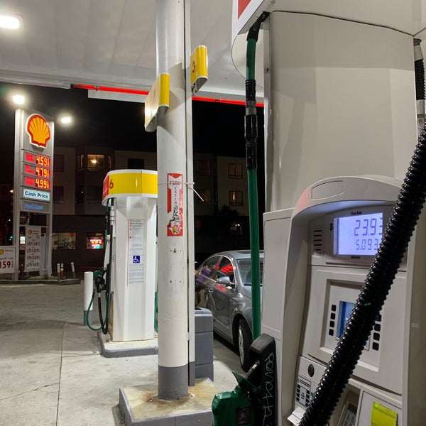 Shell - Fuel Station in Mission Terrace