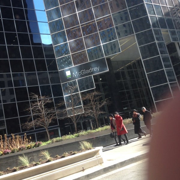 One South Wacker Dr - Building in Chicago