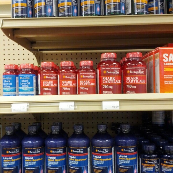 Puritan's Pride Vitamin Factory Outlet - 56 visitors