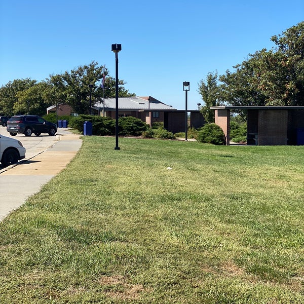 Photos at Melia Hill Westbound Rest Area - Gretna, NE