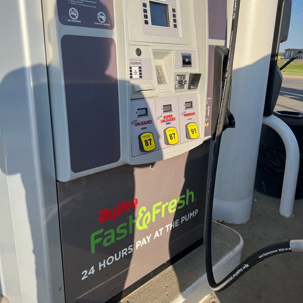 Hy-Vee Gas - Fuel Station