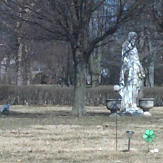 West Ridge Park - Cemetery