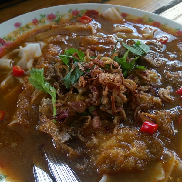 WARONG 25 - Restaurant