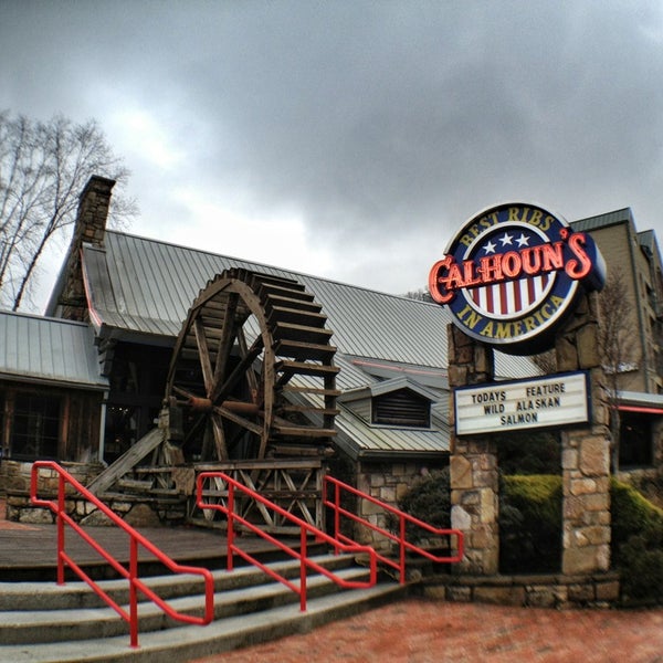 Calhoun's - BBQ Joint in Gatlinburg