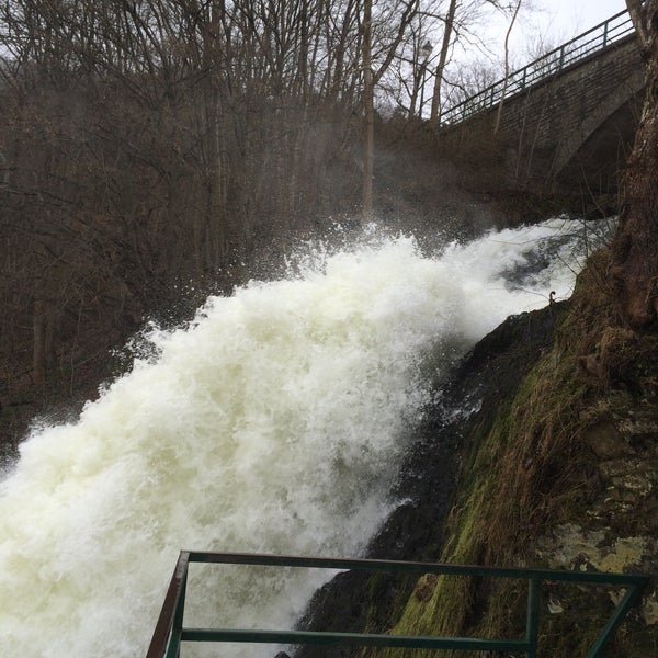 Waterfalls Of Coo