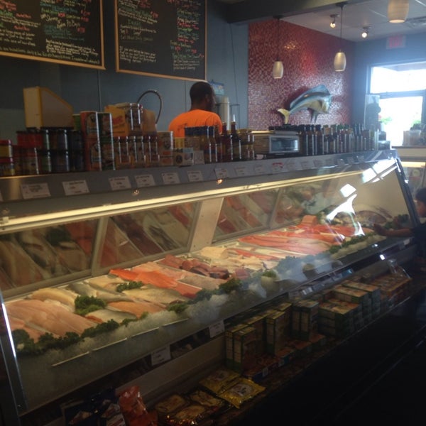 Caplinger's Fresh Catch Seafood Market - 7460 N Shadeland Ave