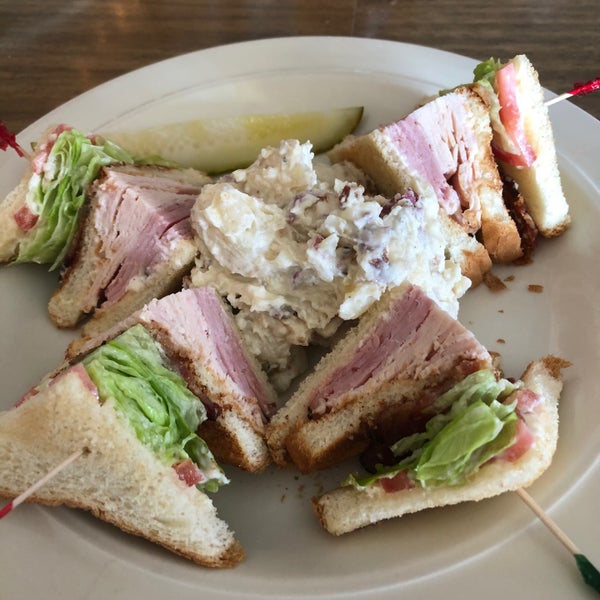 Juniper - American Restaurant in Ridge Spring