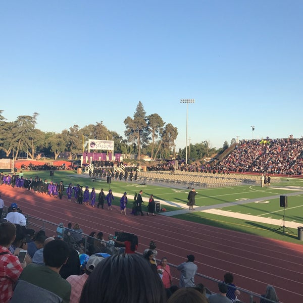 Madera High School - 101 visitors