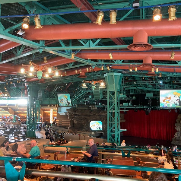 Videopolis Theatre - Discoveryland®