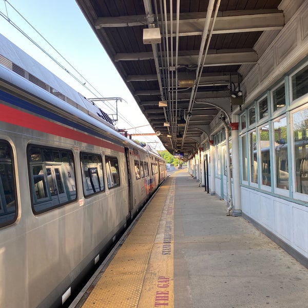 Photos at NJT - Trenton Transit Center (NEC) - 142 tips
