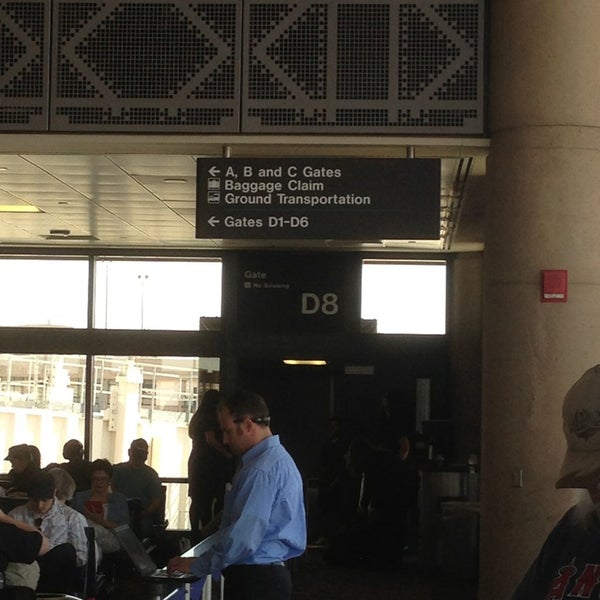 Gate D8 - Sky Harbor - Concourse D, Terminal 4
