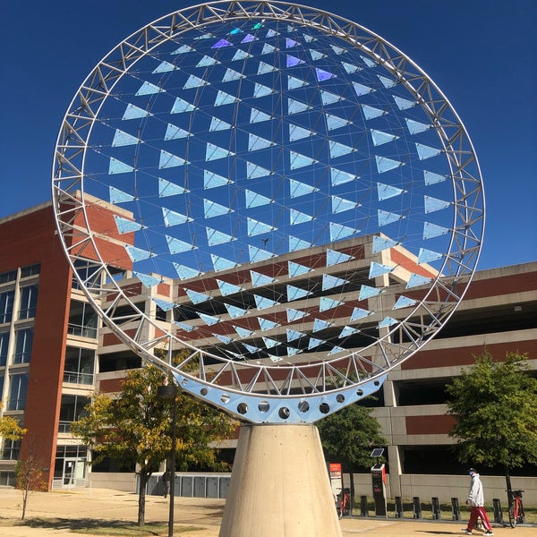 Downtown Largo Metro Station - Metro Station