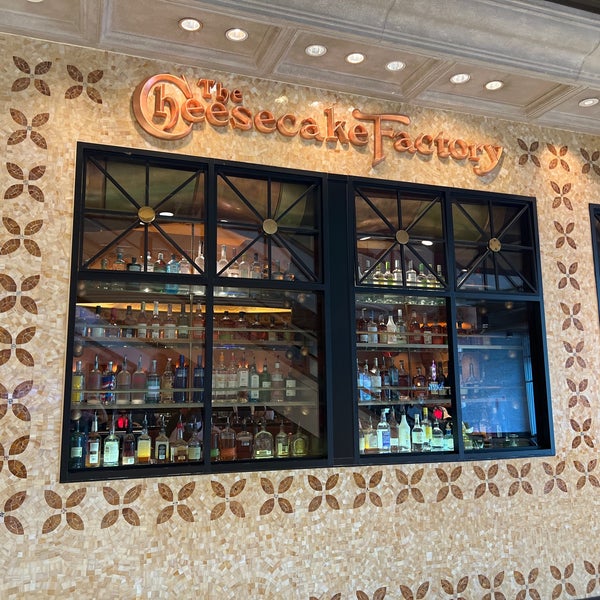 Cheesecake Factory West Nyack