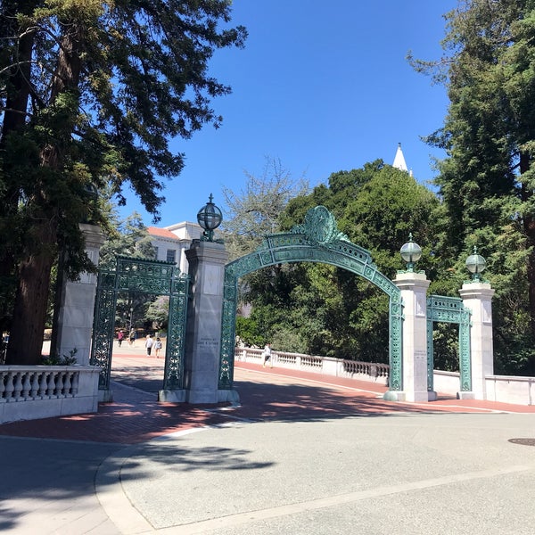 Photos at Sather Gate - University of California-Berkeley - 7 tips