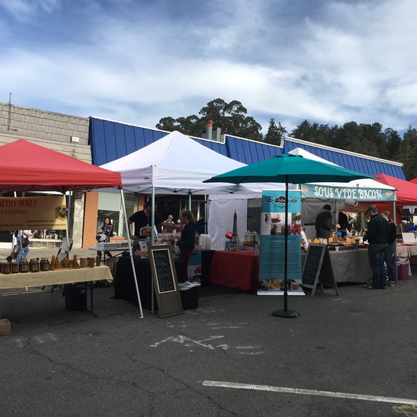 Montclair Farmers Market - Montclair - 6109 La Salle Ave