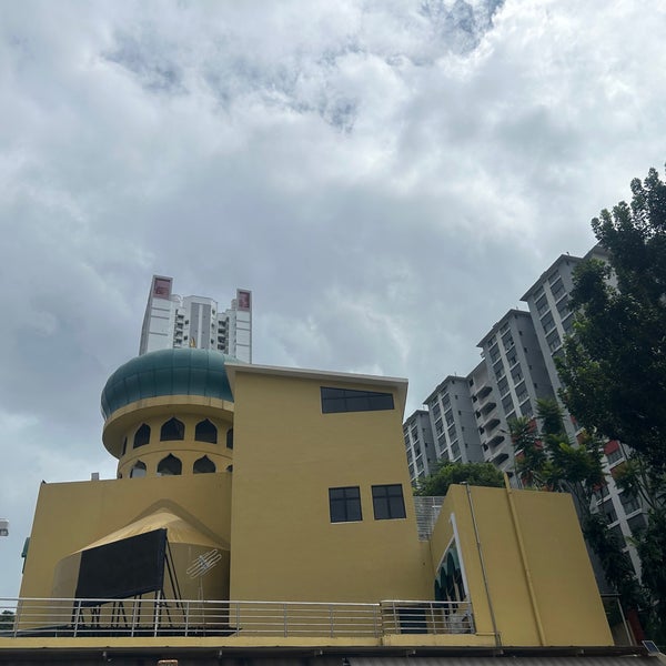 Masjid Jamiyah Ar-Rabitah (Mosque) - Mosque in Central Region