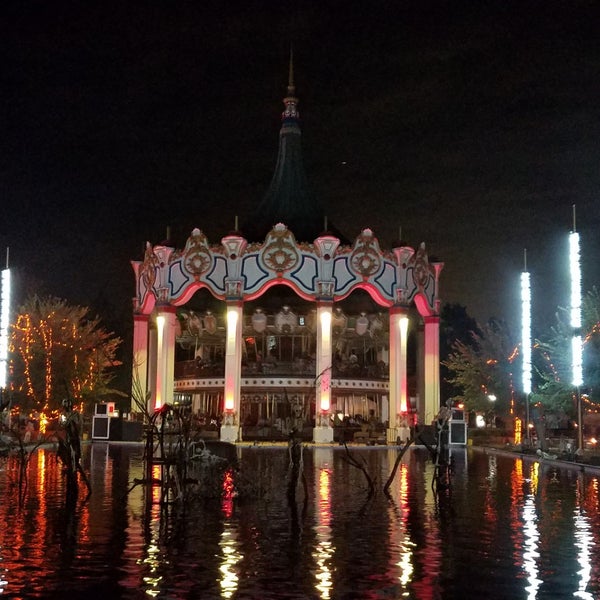 Carousel Plaza - Amusement Park