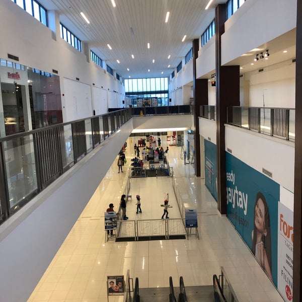 Fora Mall - Shopping Mall in Tagaytay
