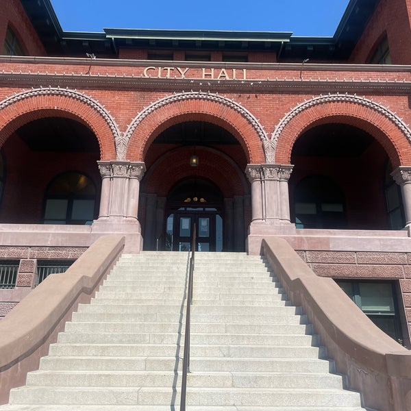 Alameda City Hall - East End - 252 visitors