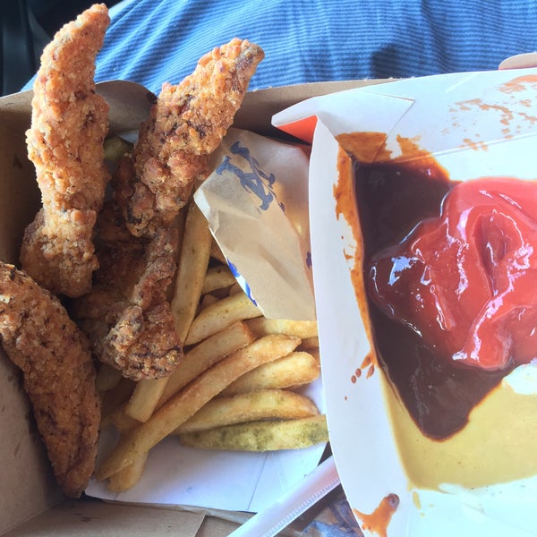 Fuku - Fried Chicken Joint in Flushing Meadows-Corona Park