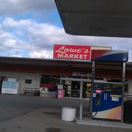 Lowe's Super Duper - Grocery Store in Clarkstown