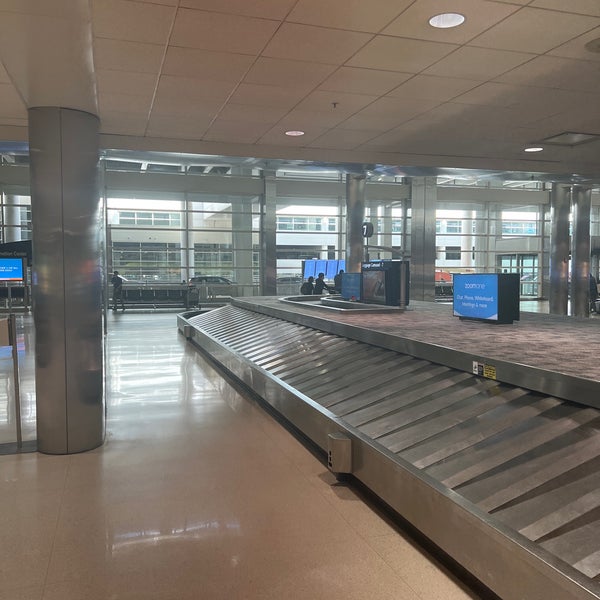 McNamara Terminal - 52 tips