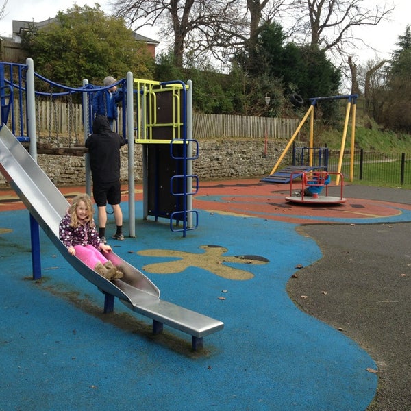 Photos at Redhill Memorial Park - 8 tips