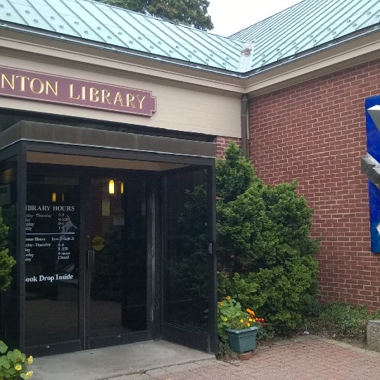 Scranton Library - Library in Madison