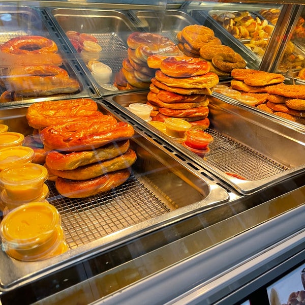 Pretzelmaker - Elmhurst, NY