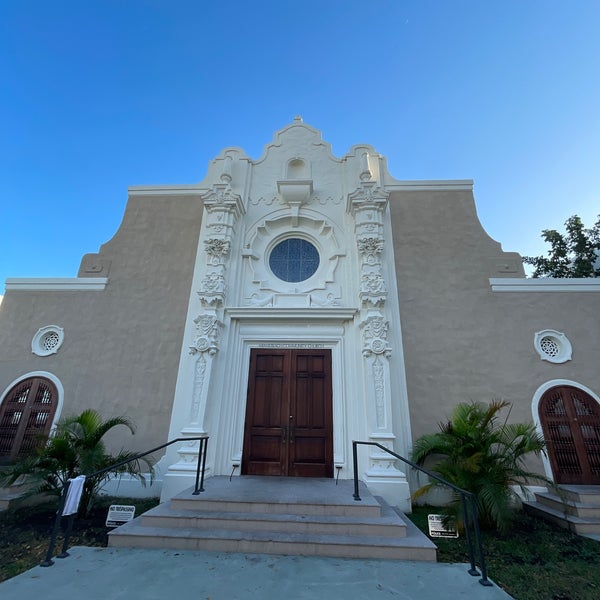 Miami Beach Community Church - Church in Miami Beach