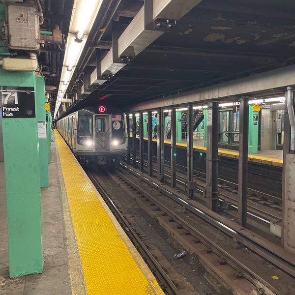 Photos at MTA Subway - Forest Hills/71st Ave (E/F/M/R) - 16 tips from ...