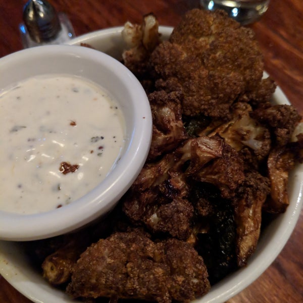 Poor Hendrix - Restaurant in East Lake