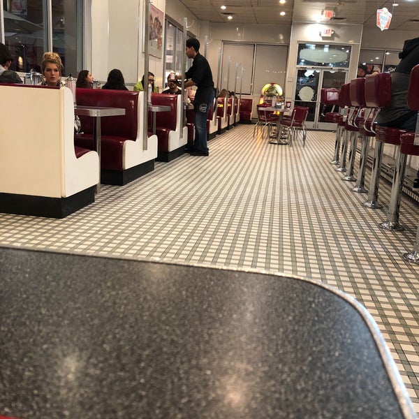 Johnny Rockets - 15 tips