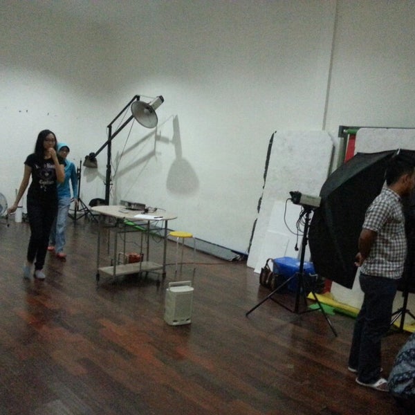KOLBANO - Digital Photo lab - Lab Fotografi di Tebet