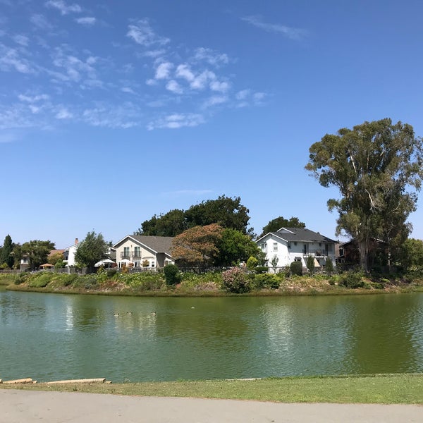 Lakeshore Park - Park in Newark