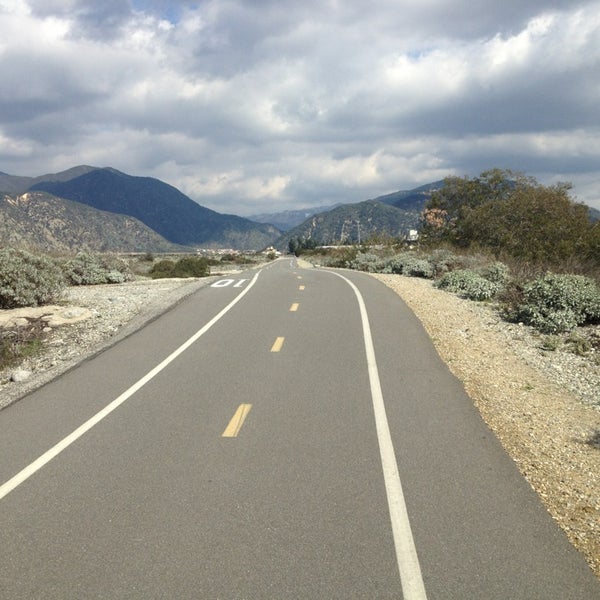 Upper San Gabriel River Bike Trail - Azusa, CA
