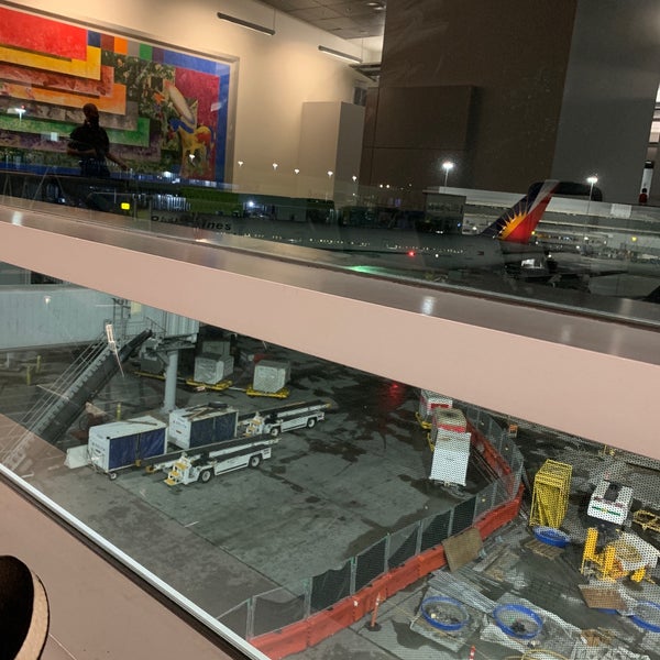 Gate A1 - 3 tips from 1193 visitors