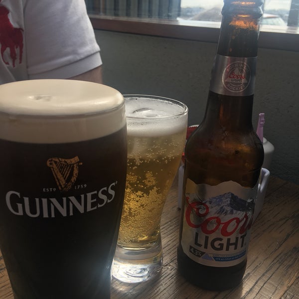 Stoop Your Head - Seafood Restaurant