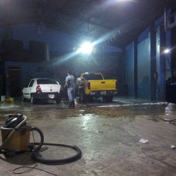 Autolavado La Romana - Automotive Repair Shop