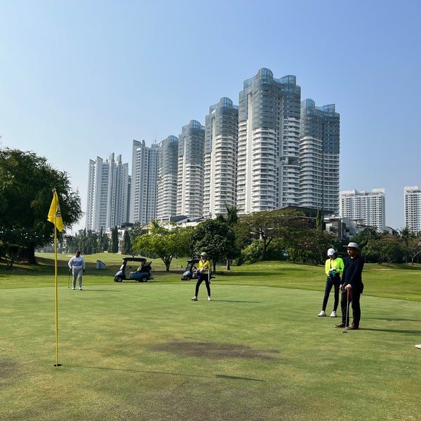 Padang Golf Kemayoran - Golf Course in Jakarta