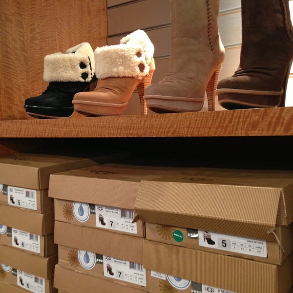UGG Outlet - Shoe Store