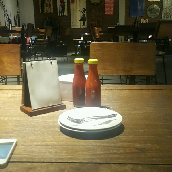 Tickles Cafe & Resto - 54 tips from 2108 visitors