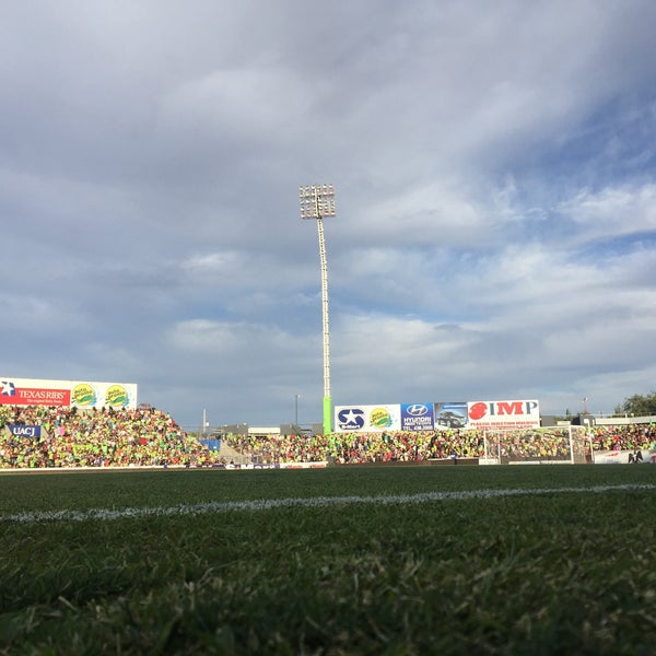 Fotos en Estadio Olímpico Benito Juárez - Estadio de fútbol en Ciudad ...